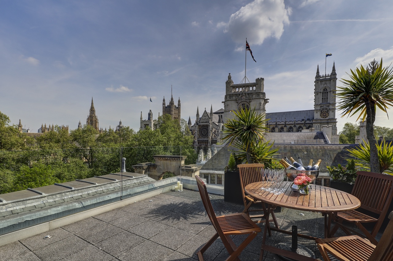 Roof Terrace - Surveyors House at RICS Westminster